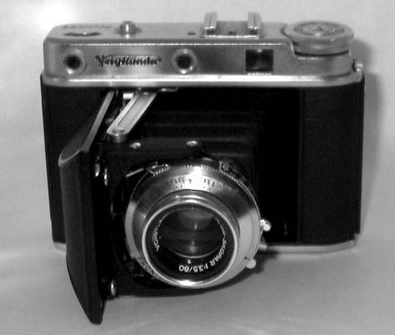 Classic folding rollfilm cameras